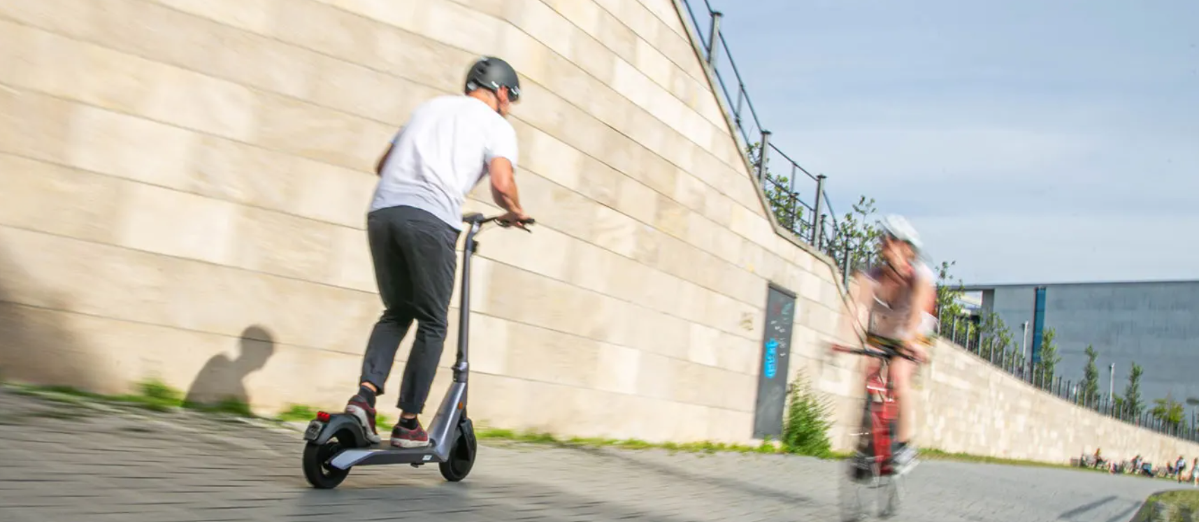 Understand Electric Scooter Laws: A Guide – OKAI